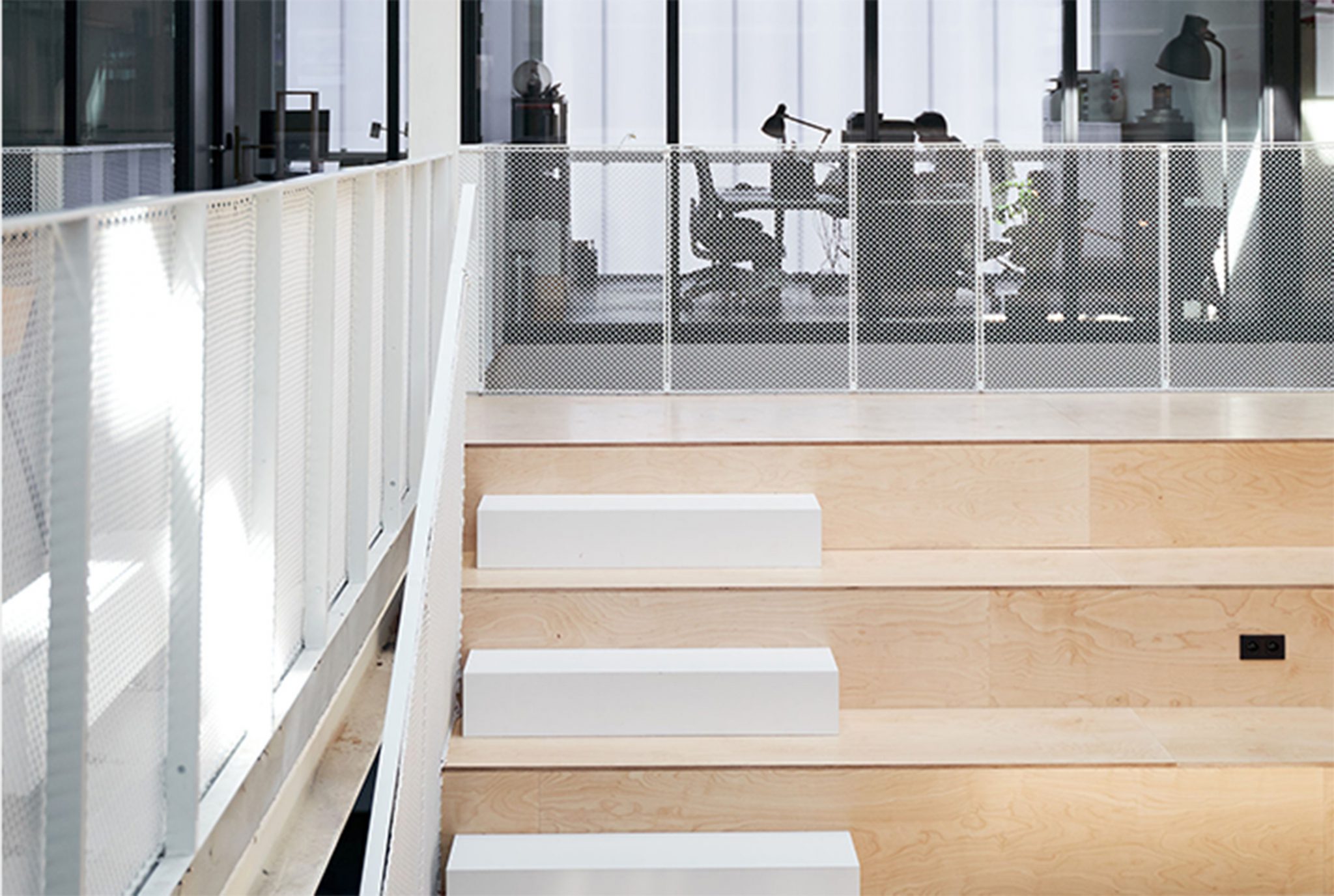 TRAKK, THE ENERGETIC CREATIVE HUB - The interior design of a coworking ...