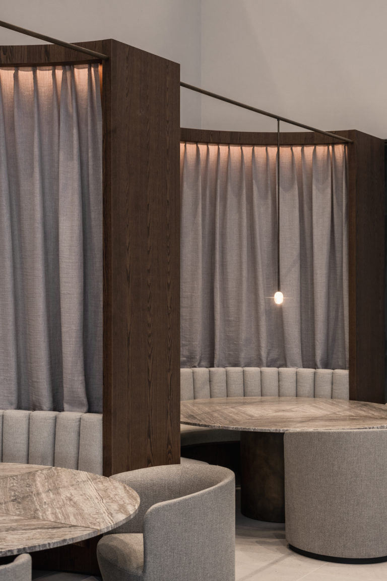 Onyx Atrium – Atrium & Installation Design | ncbham ncbham
