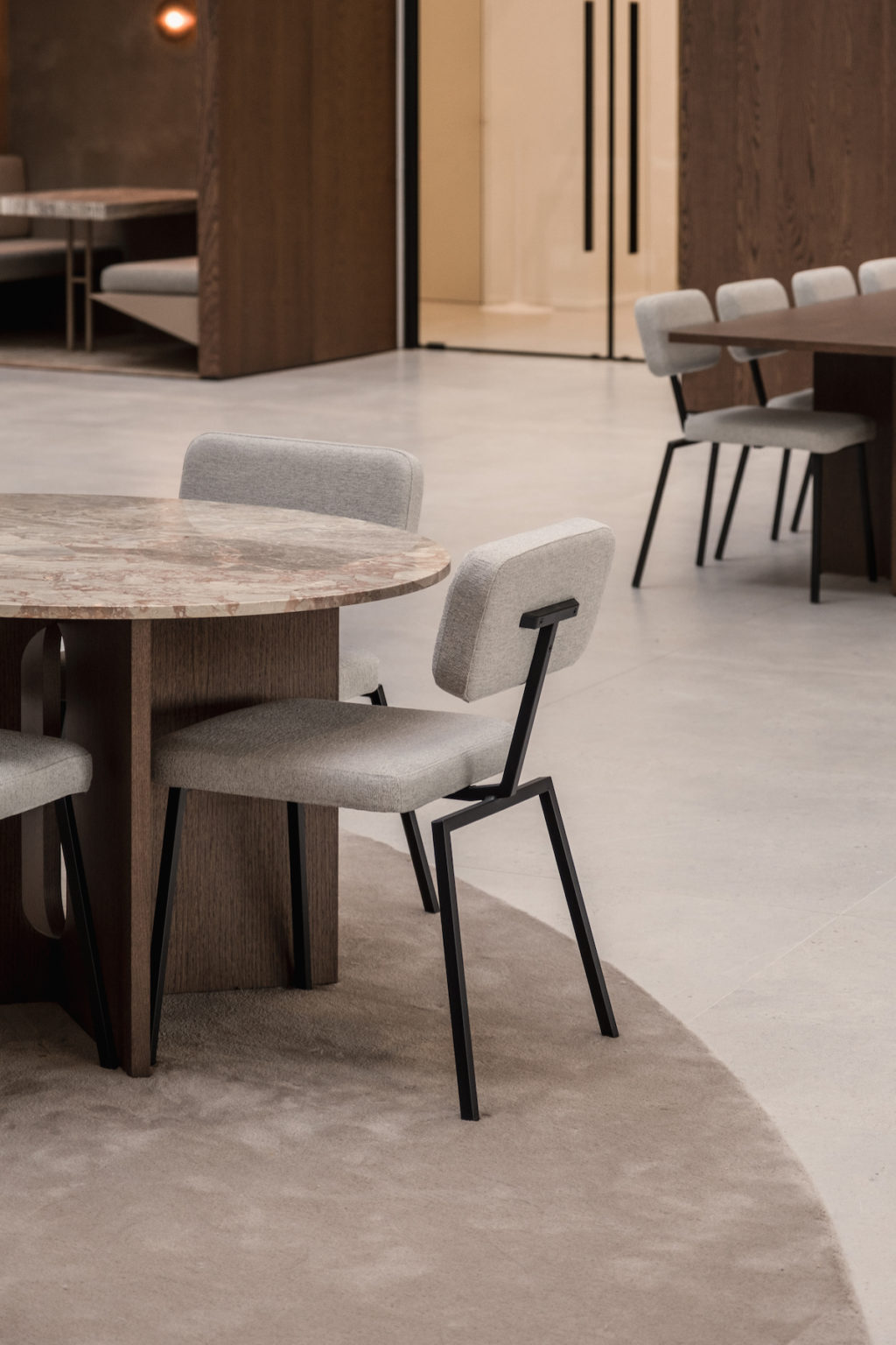 Onyx Atrium – Atrium & Installation Design | ncbham ncbham